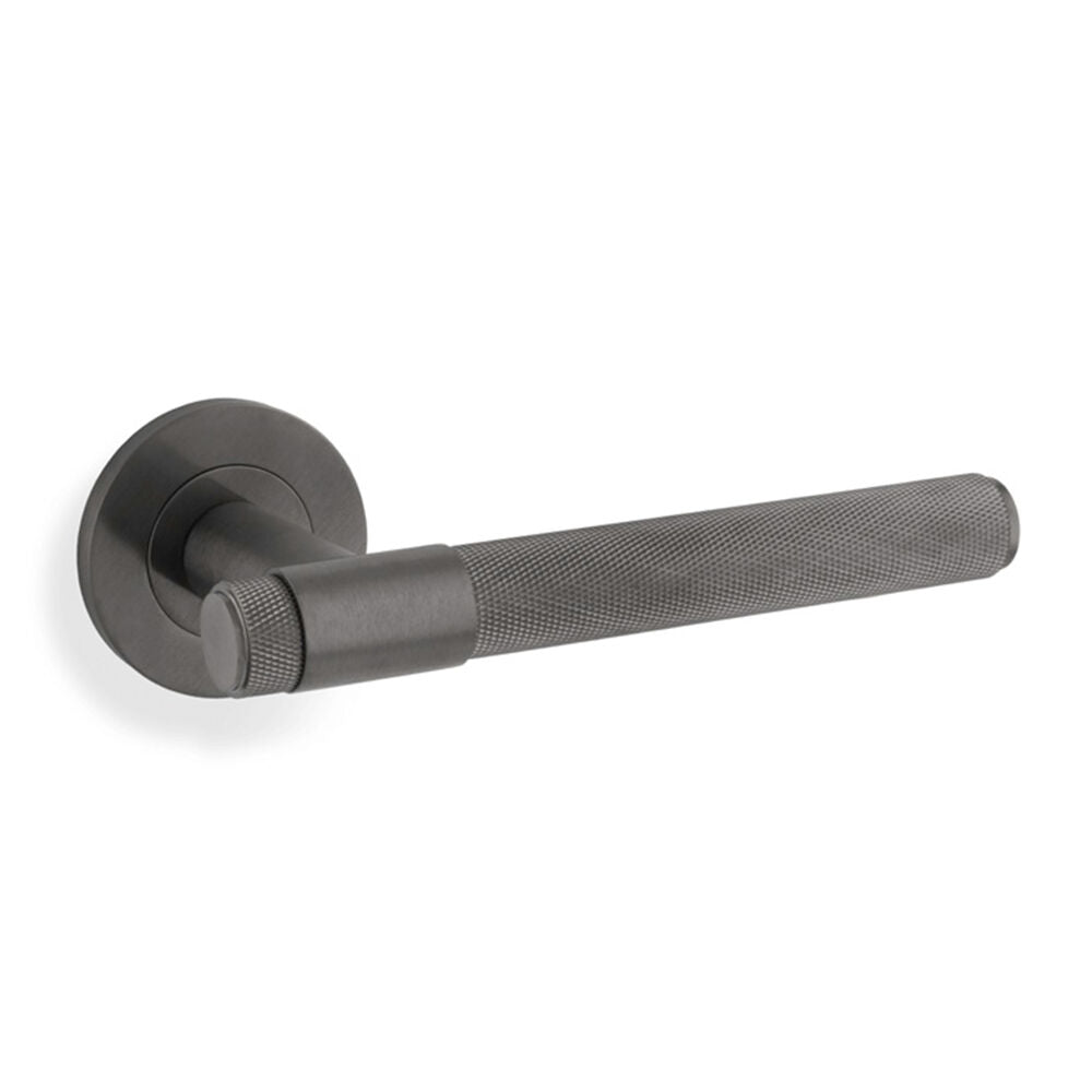 Alexander and Wilks Knurled Kingston Lever on Round Rose | Keeler Hardware