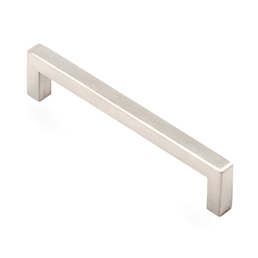 Castella Linear Manhattan Kitchen Cabinet Pull Handle | Keeler Hardware